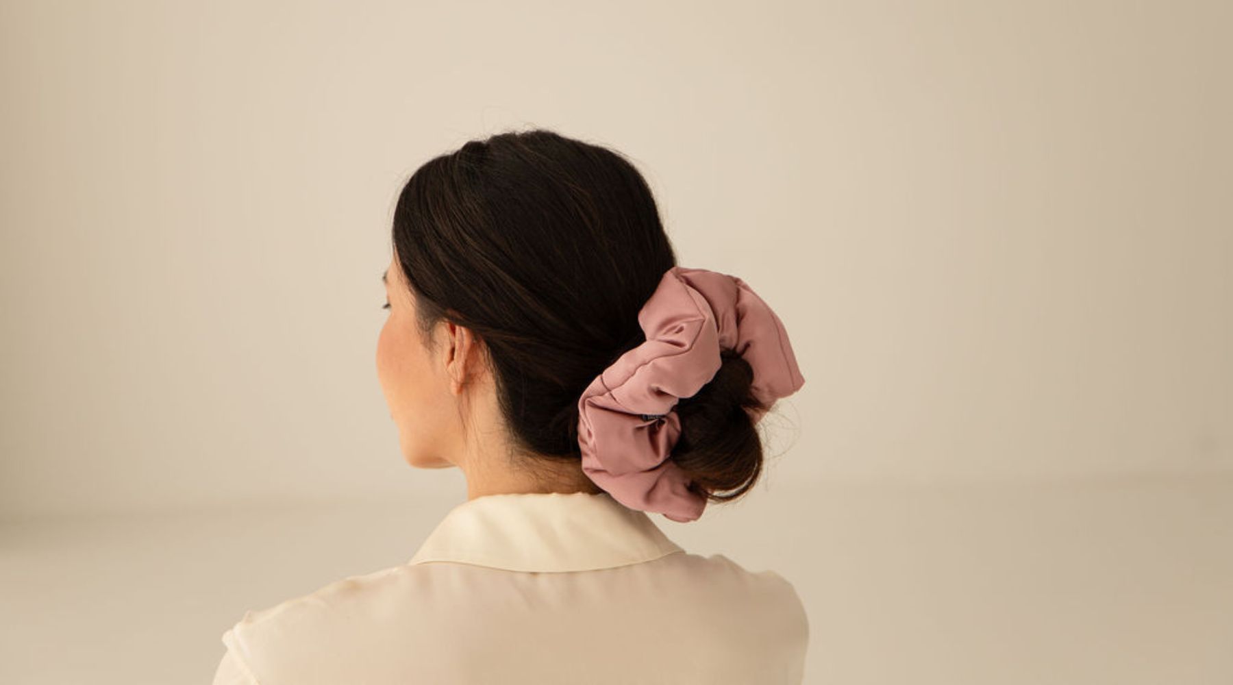 Are Scrunchies Back? Why They’re Trending Again