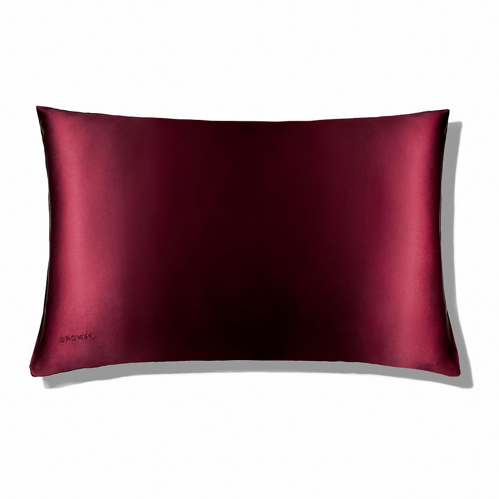 La Vie En Rouge Silk Pillowcase for Smooth Sleep